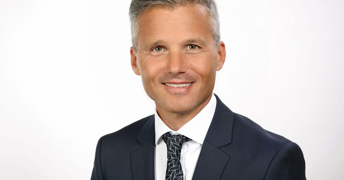 Detail - MICHAEL WEINIG (AU)